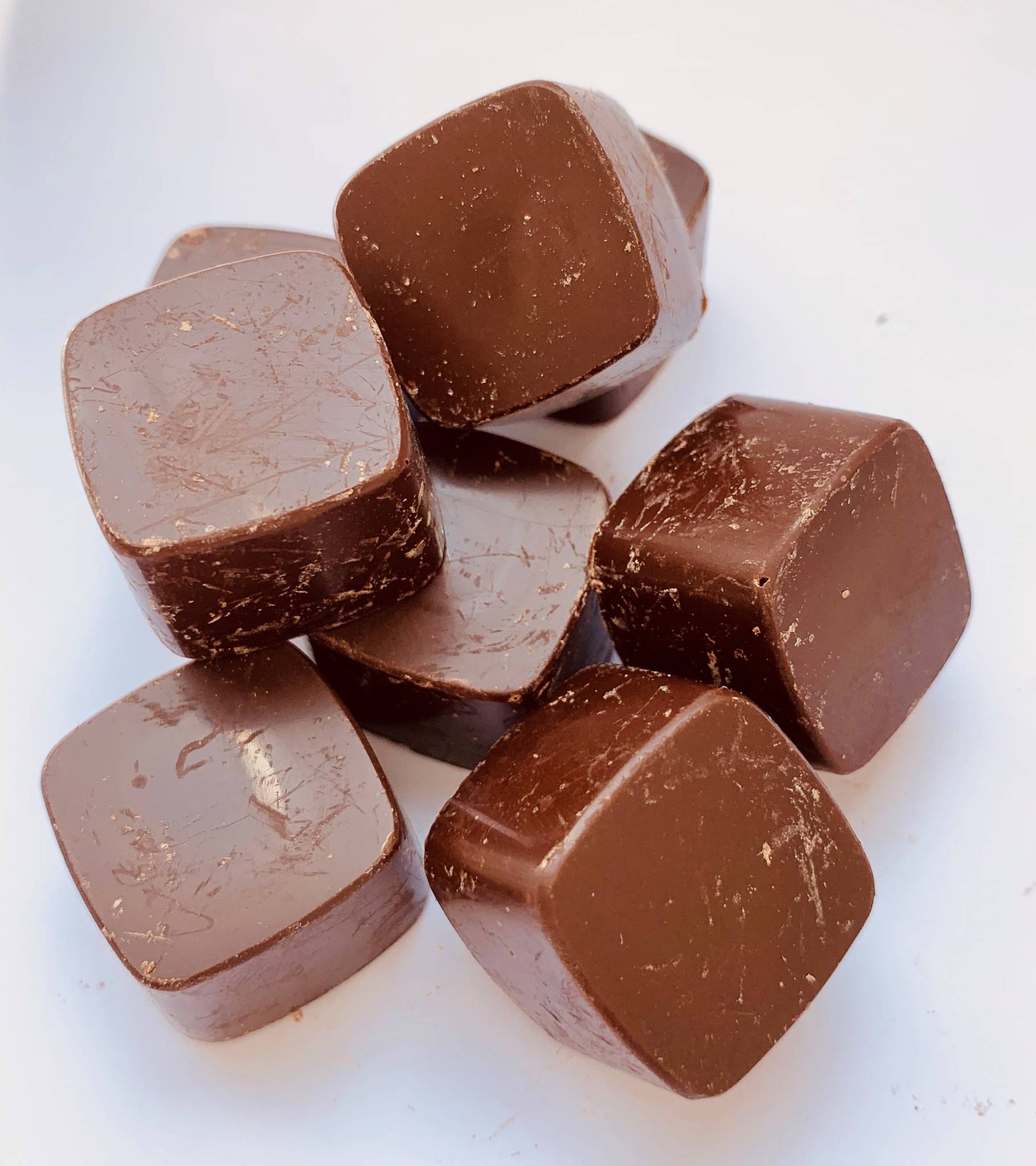 Wombat Poo (Dark Chocolate Filled Cubes) | Chocolate Souvenir Products ...
